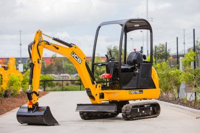 How to Remove Stumps with a Mini Excavator: Complete Guide - Hendershot ...