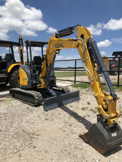 How to Remove Stumps with a Mini Excavator: Complete Guide - Hendershot ...
